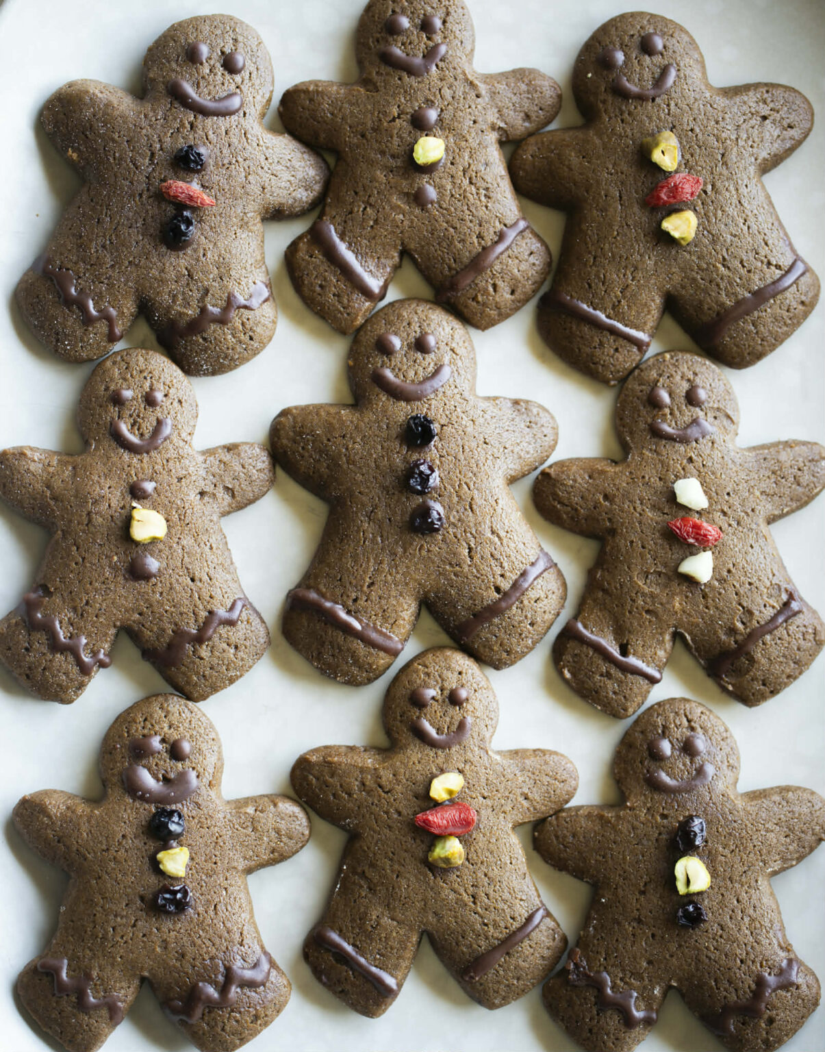 ChelseaWinter.co.nz Jolly Gingerbread Cookies - ChelseaWinter.co.nz